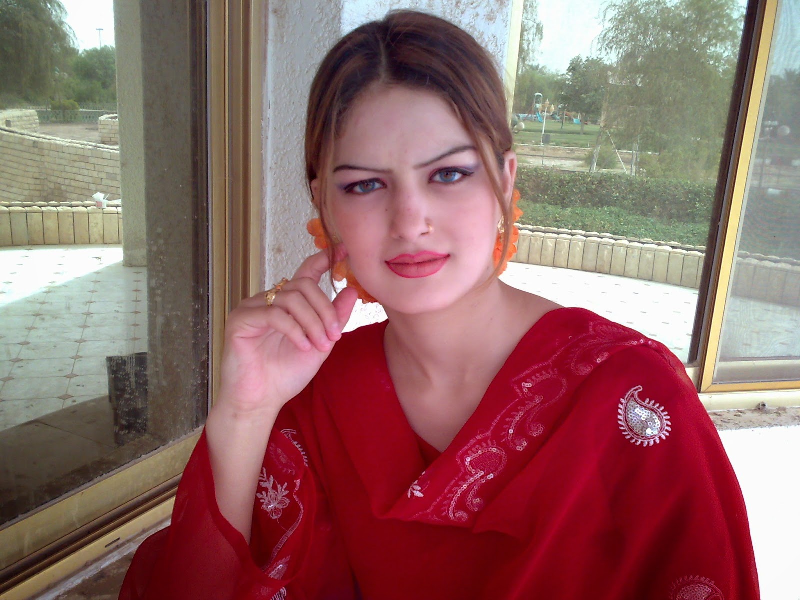 Beautiful Desi Sexy Girls Hot Videos Cute Pretty Photos Pakistani Desi