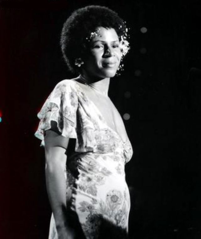 The Perfect Angel: 40 Beautiful Photos of Minnie Riperton in the 1960s ...