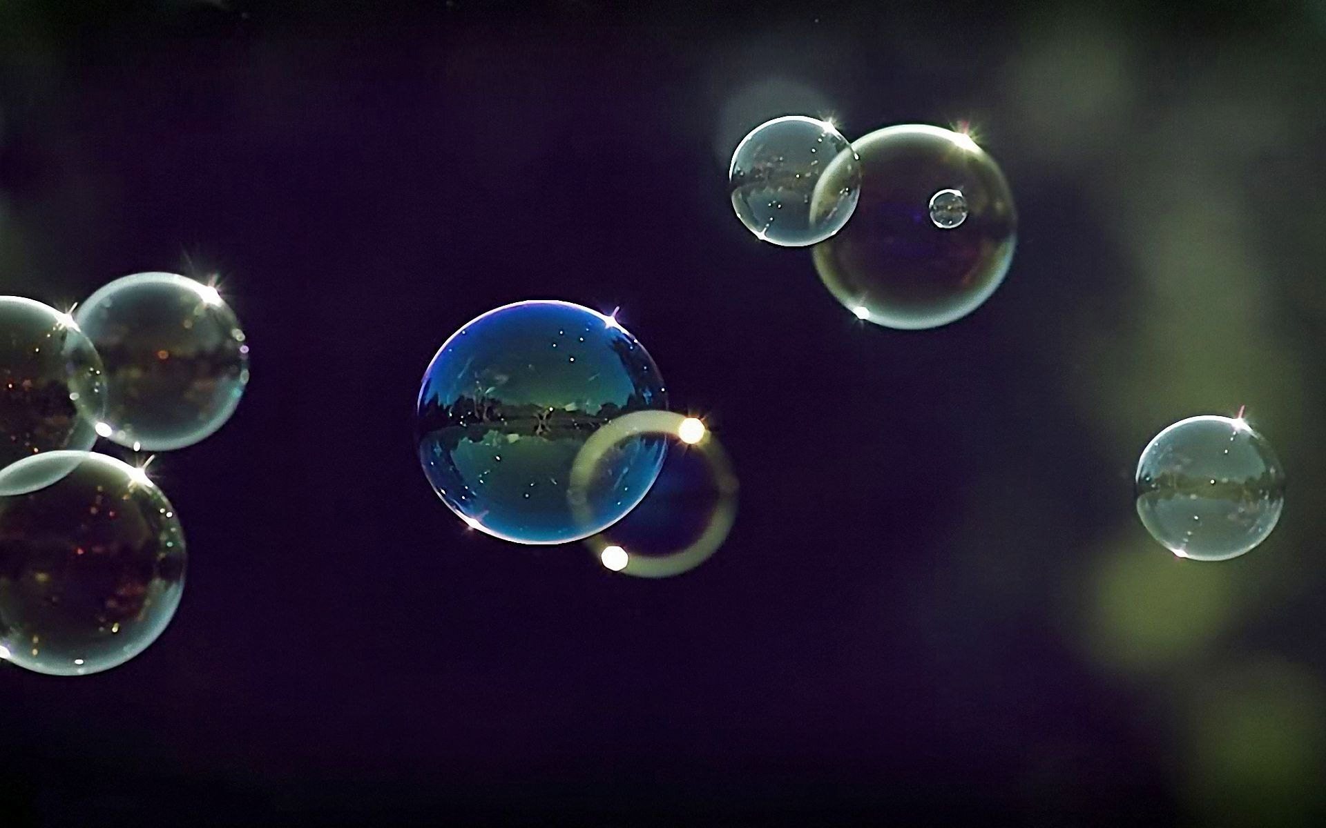 Amazing Bubbles Wallpaper