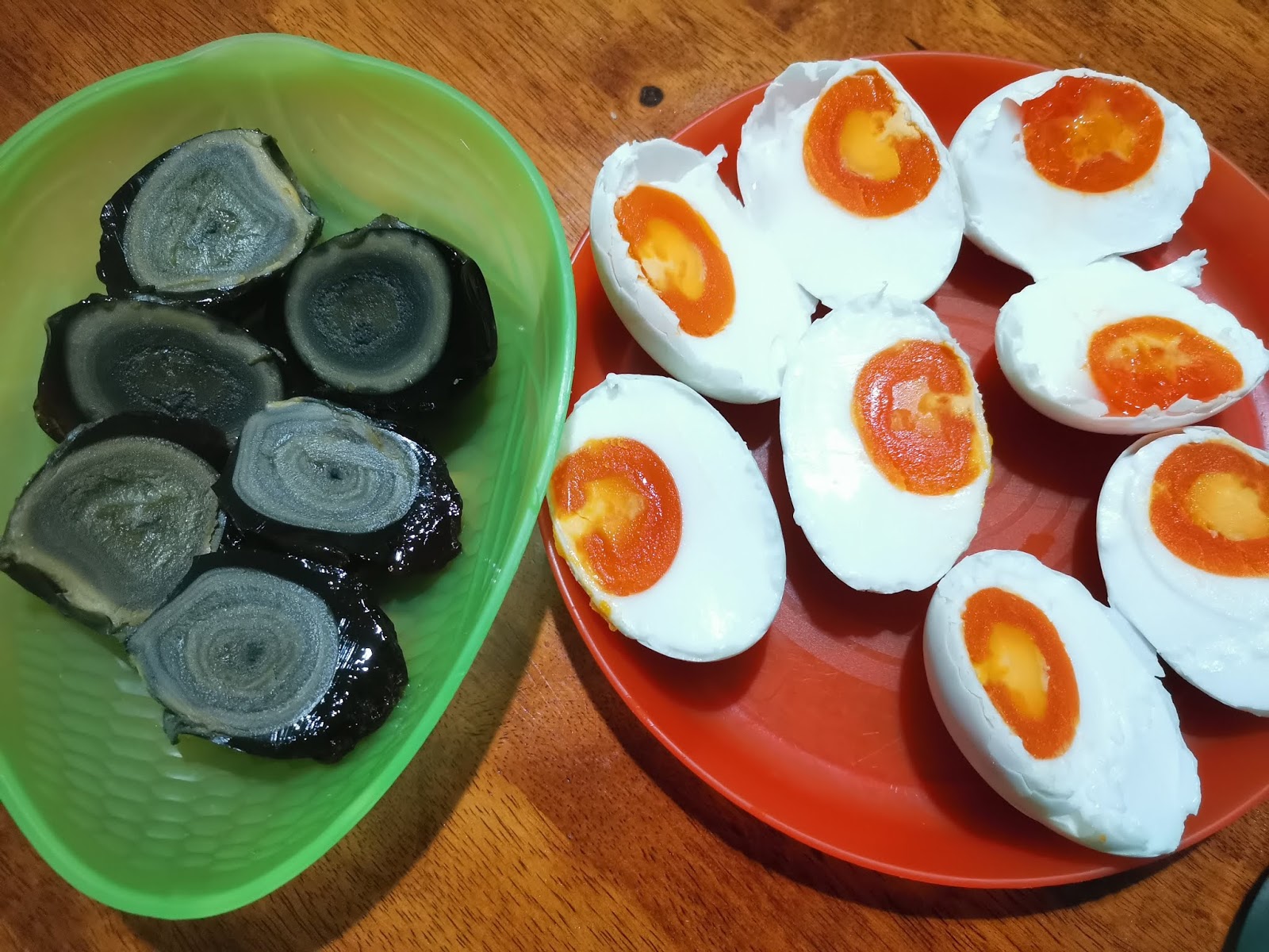 Beautiful Lie in a Beautiful Life: Telur padi aka Century Egg