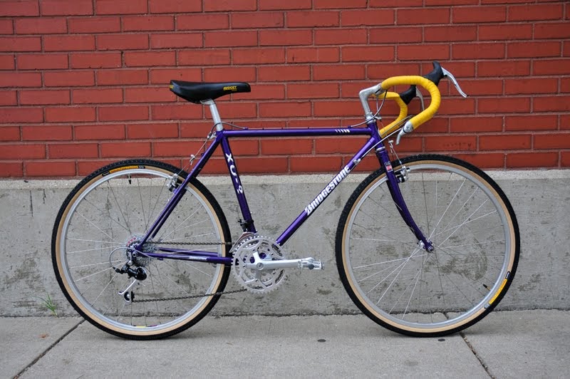 Vic's Classic Bikes: The Bridgestone XO-2