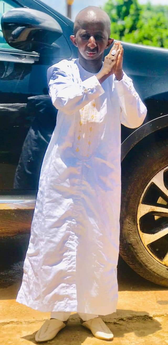 House, Cars: Grand P lives in a mansion and has different cars in his ...