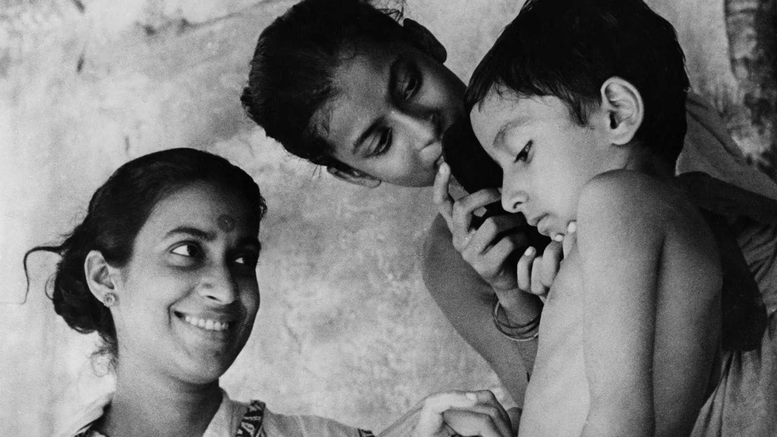 Seeing Is Believing: Movie Review - "Pather Panchali" (1955)