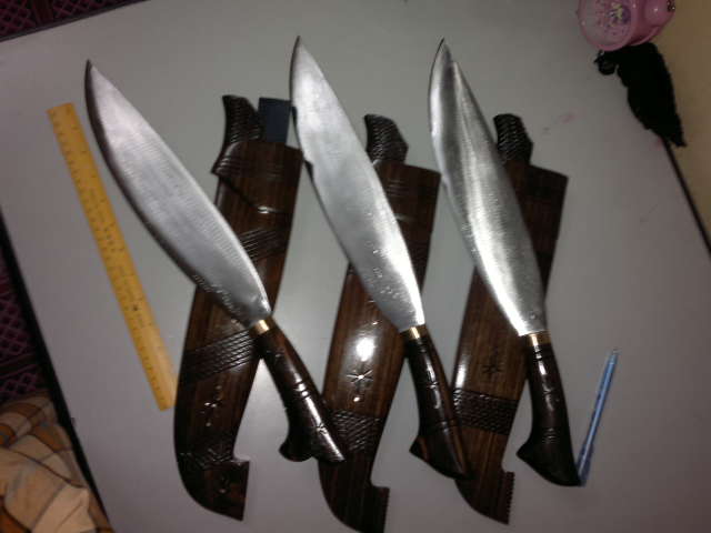 Parang Online: Barong/ Pidak 12" : Besi Spring / Kayu Malam.. Senjata ...