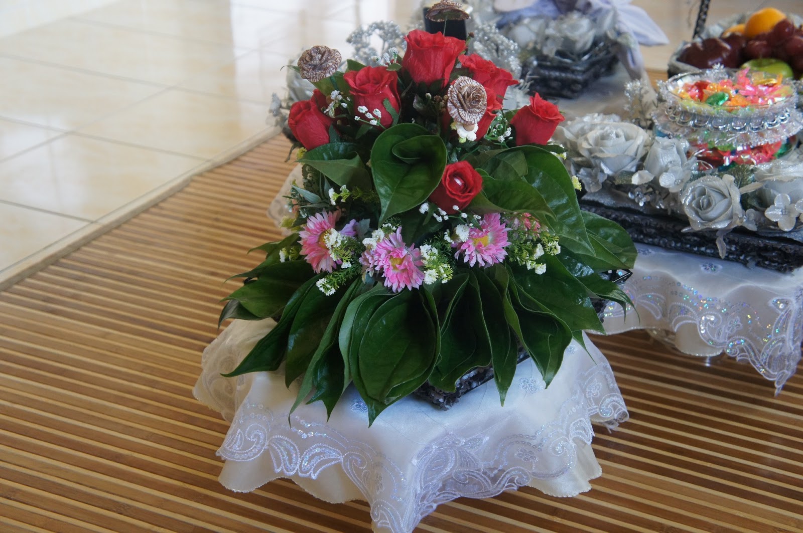 Azoora Sophia Collections: HANTARAN TEMA: KELABU SILVER