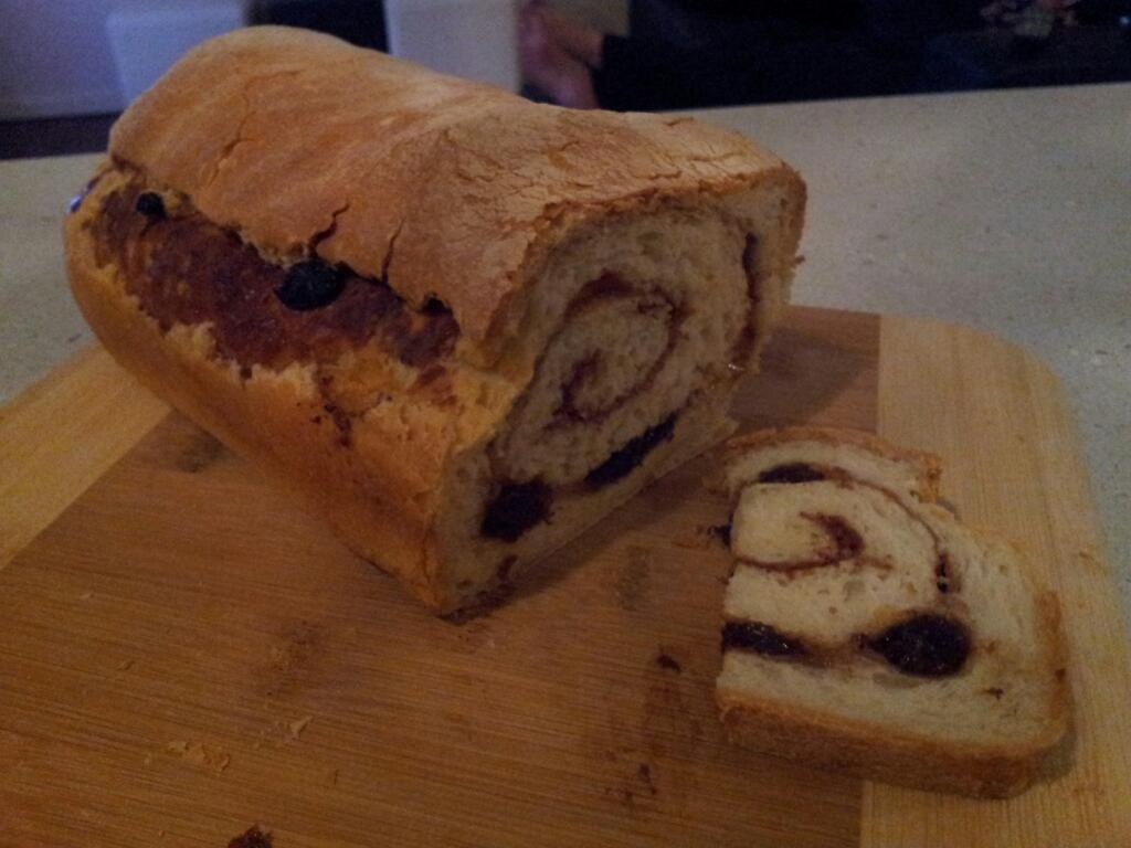 LoveCats DownUnder: Leah Ashton bakes bread!