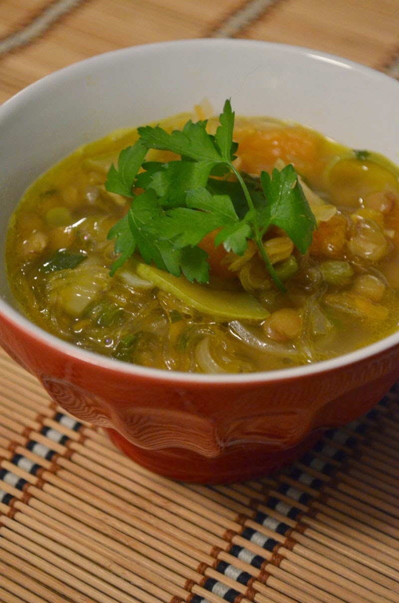 Sopa Thai de Harusame e Legumes | Virei Vegetariano | Receitas Veganas