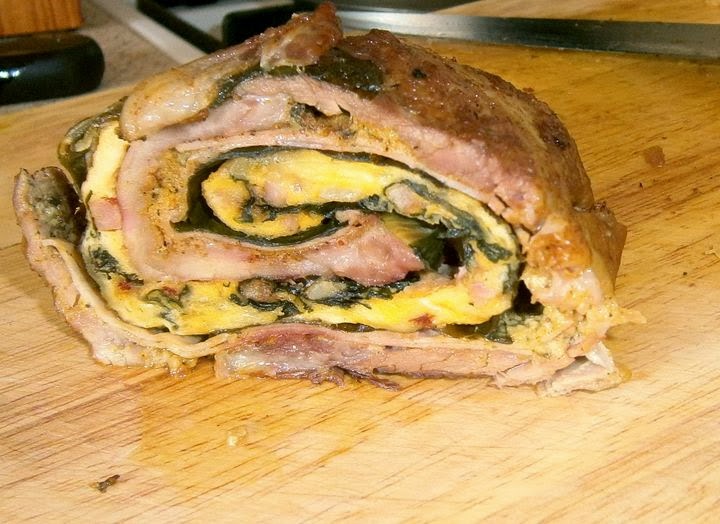 motýlia :) vareška: Bravčová roláda plnená šunkou a špenátovou omeletou