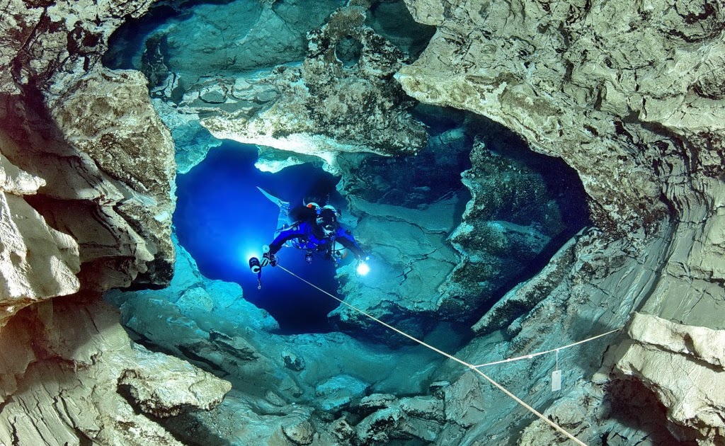 Budapest Inferno - The secret of Molnár János Cave