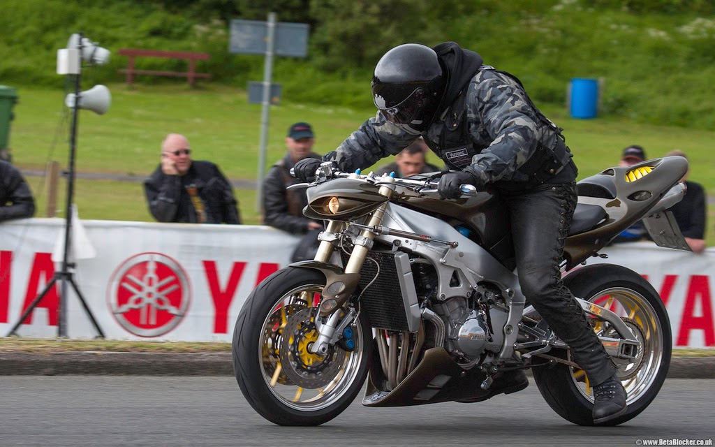 See Best Style: Custom Yamaha R1