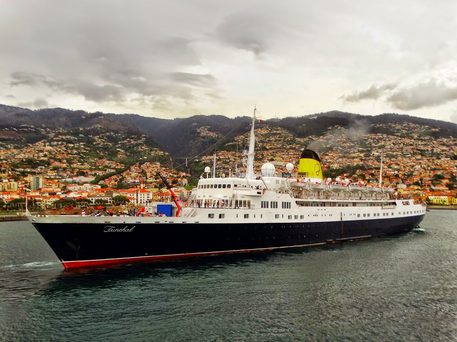 TOP 20: Navios mais bonitos da história.