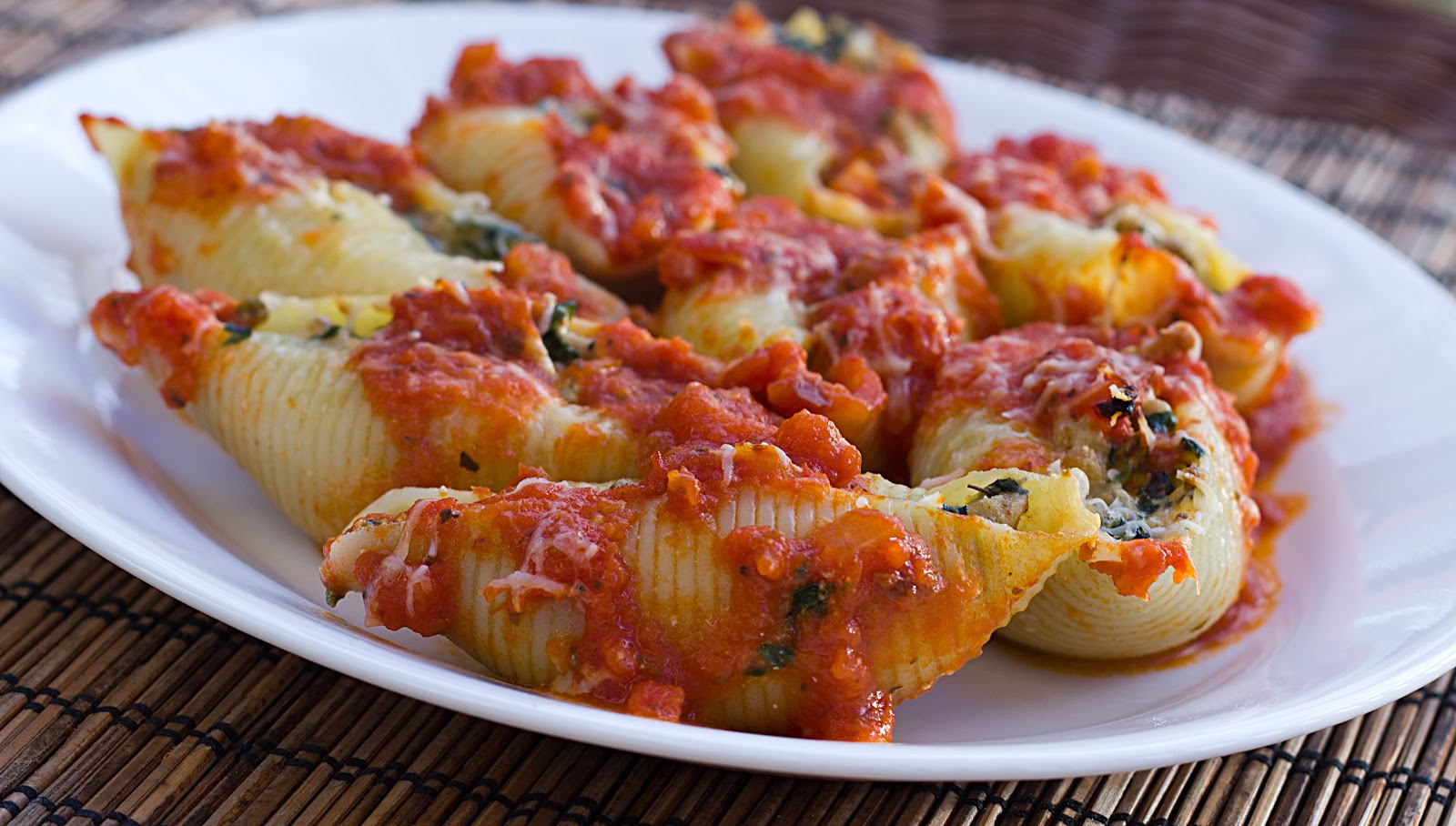 fabulous fridays: Stuffed Shells