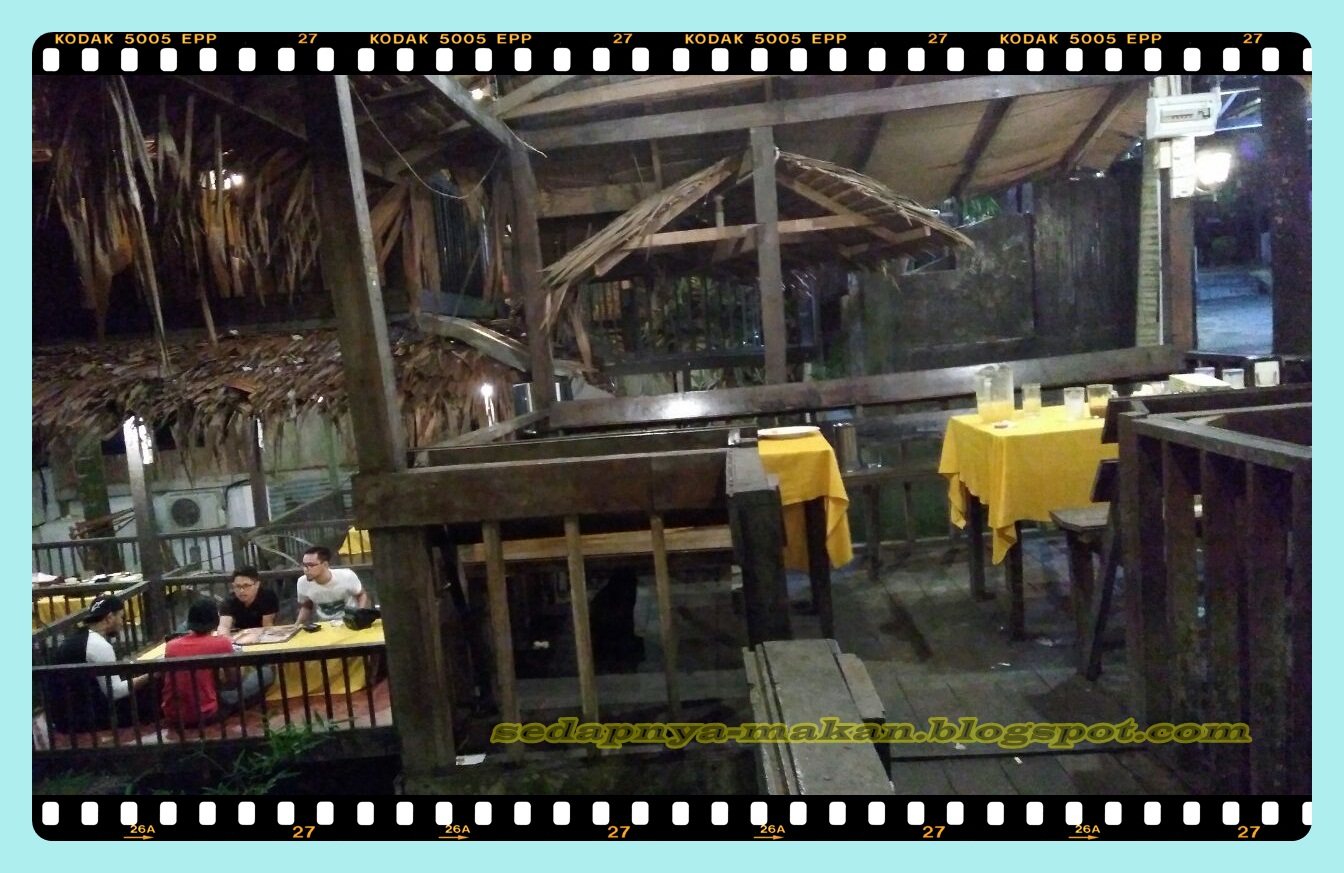 MaKaN JiKa SeDaP: Puncak Mutiara Cafe Kampung Pelet