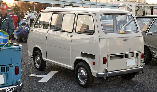 Two Stroke Cars: The 1st People's Car from Japan. Two stroke Subaru 360: