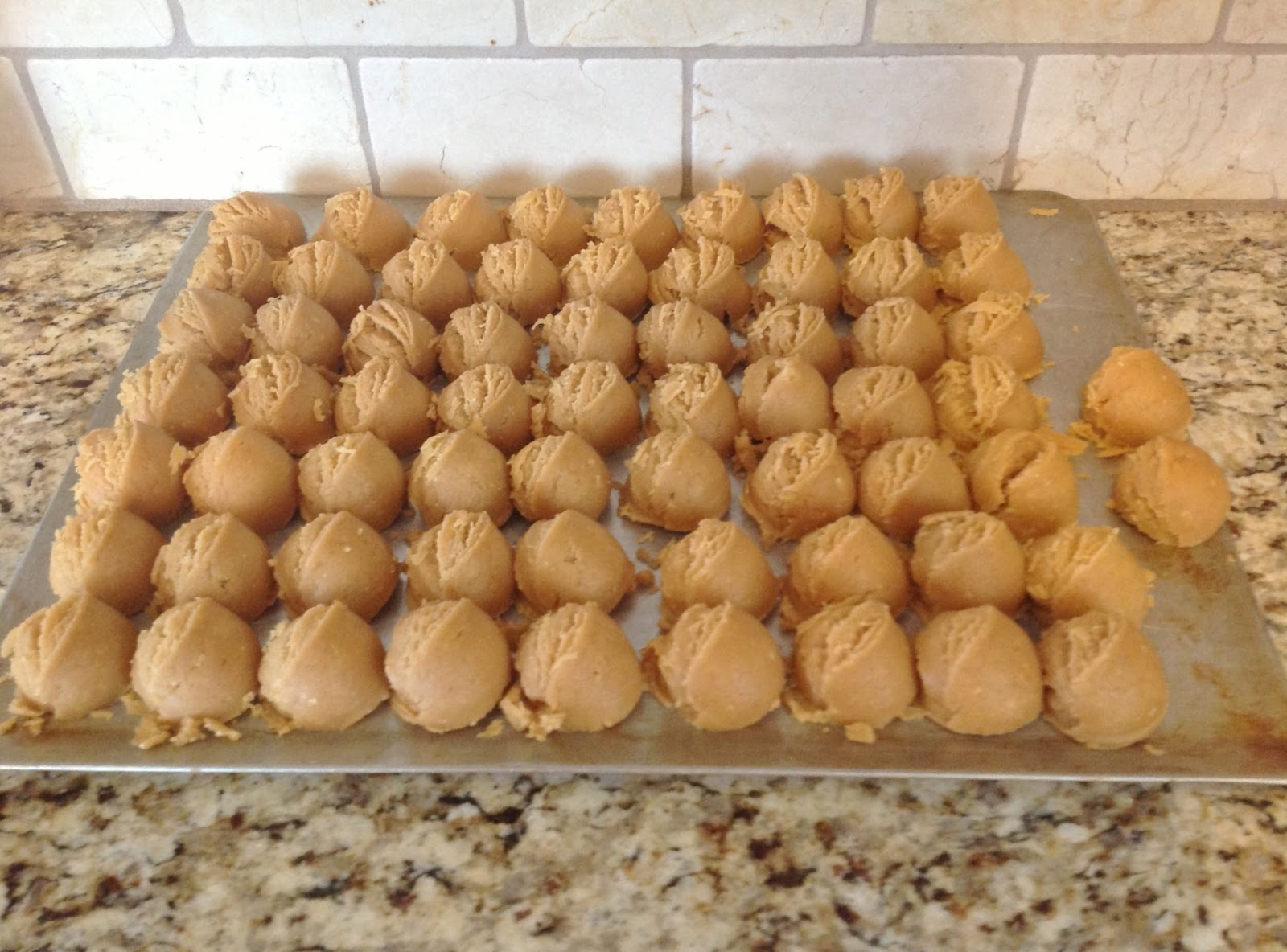 The Righteous Kitchen: Lana's Blue Ribbon Peanut Butter Cookies