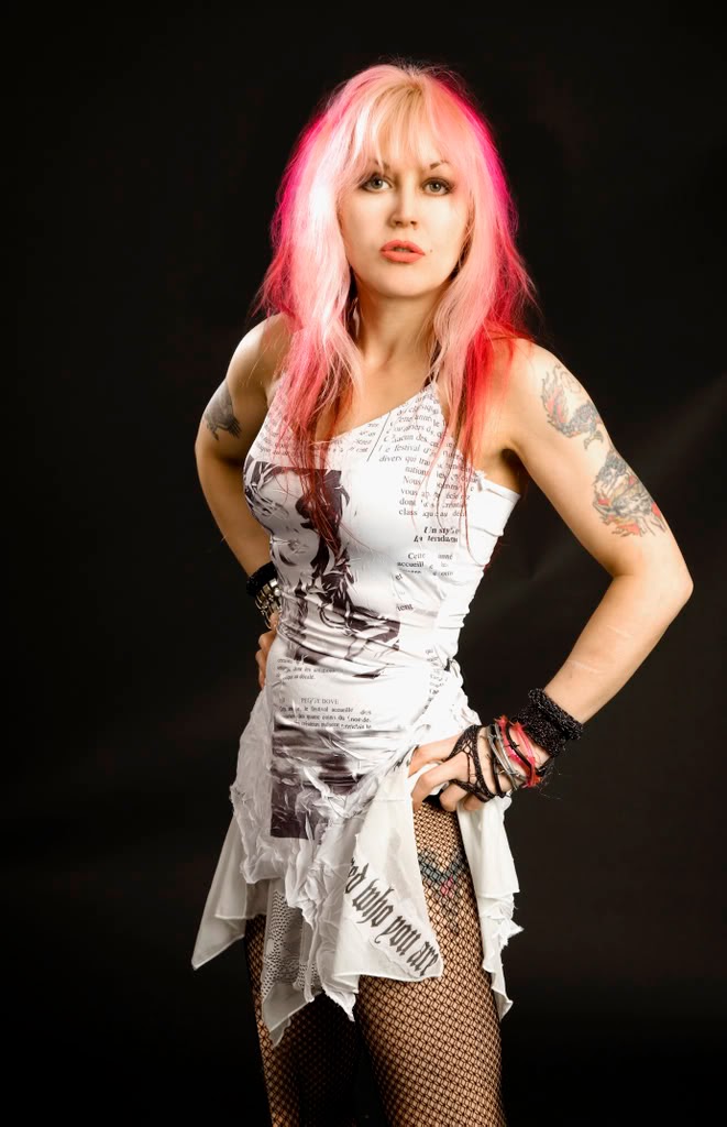 2 or 3 lines (and so much more): Van Halen – "The Cradle Will Rock" (1980)