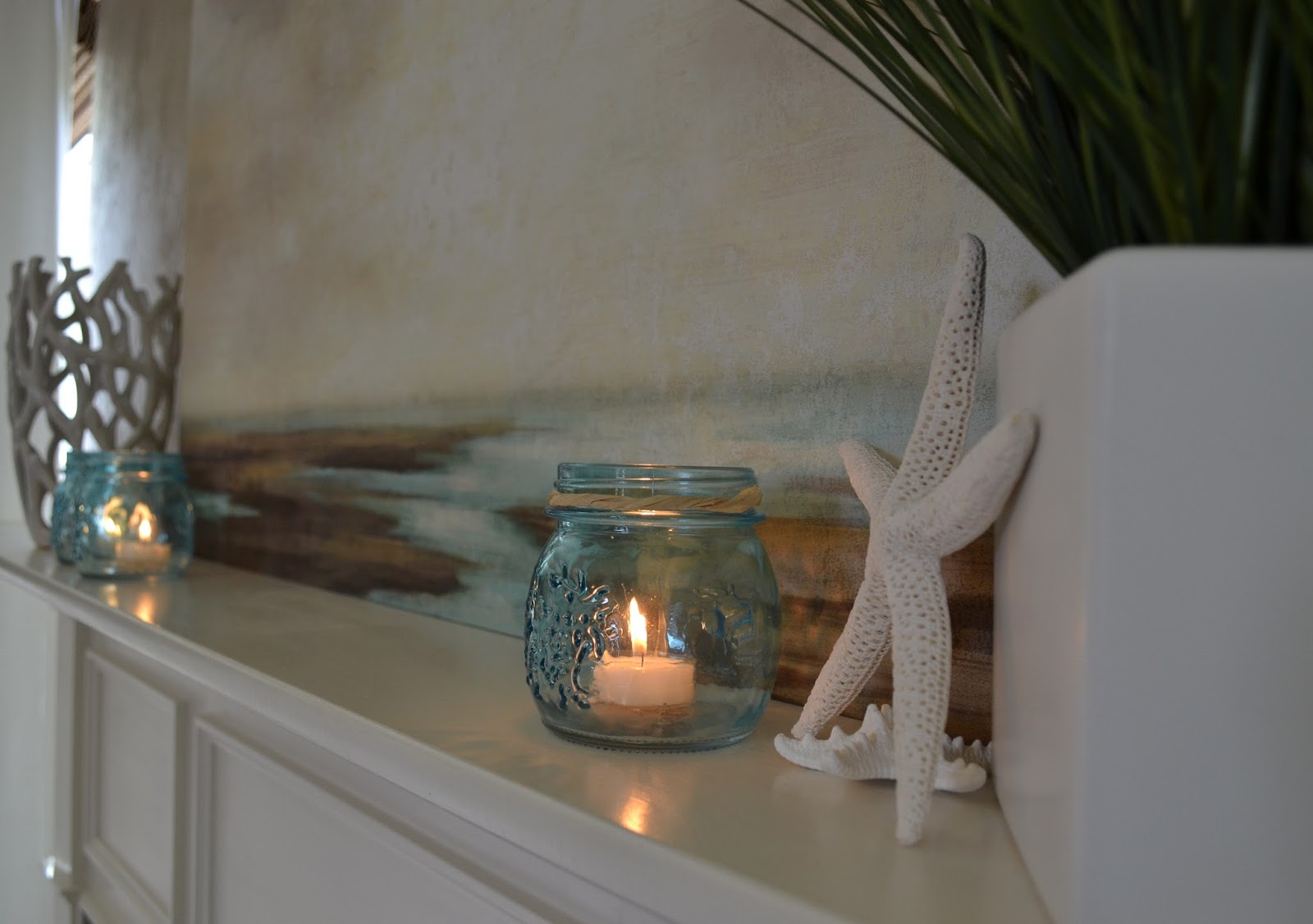 Beachwood Place: Simple Beach Mantle