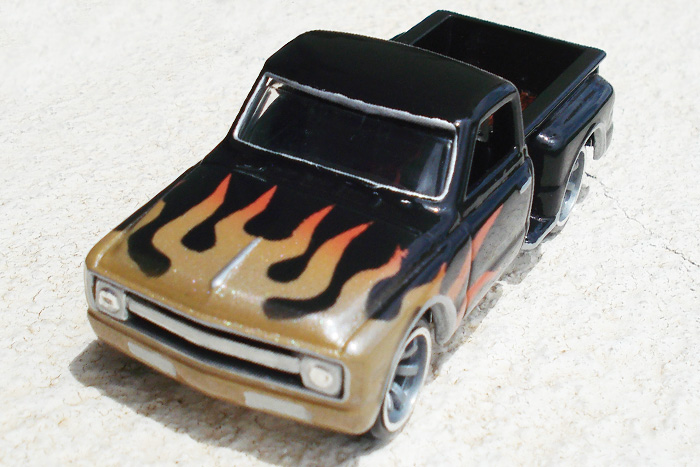 HWCustom: Custom '69 Chevy pick up - (2006 Red Line Series)