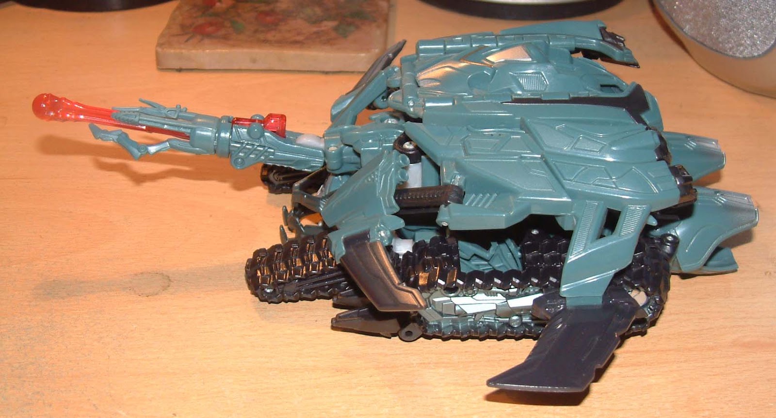 Transformers Megatron Tank