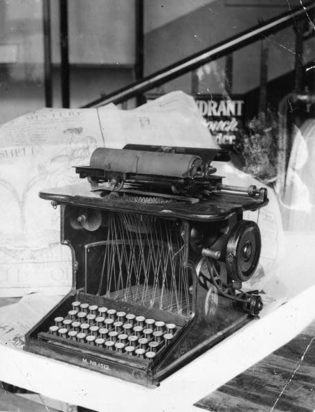 oz.Typewriter: Some Early Typewriters