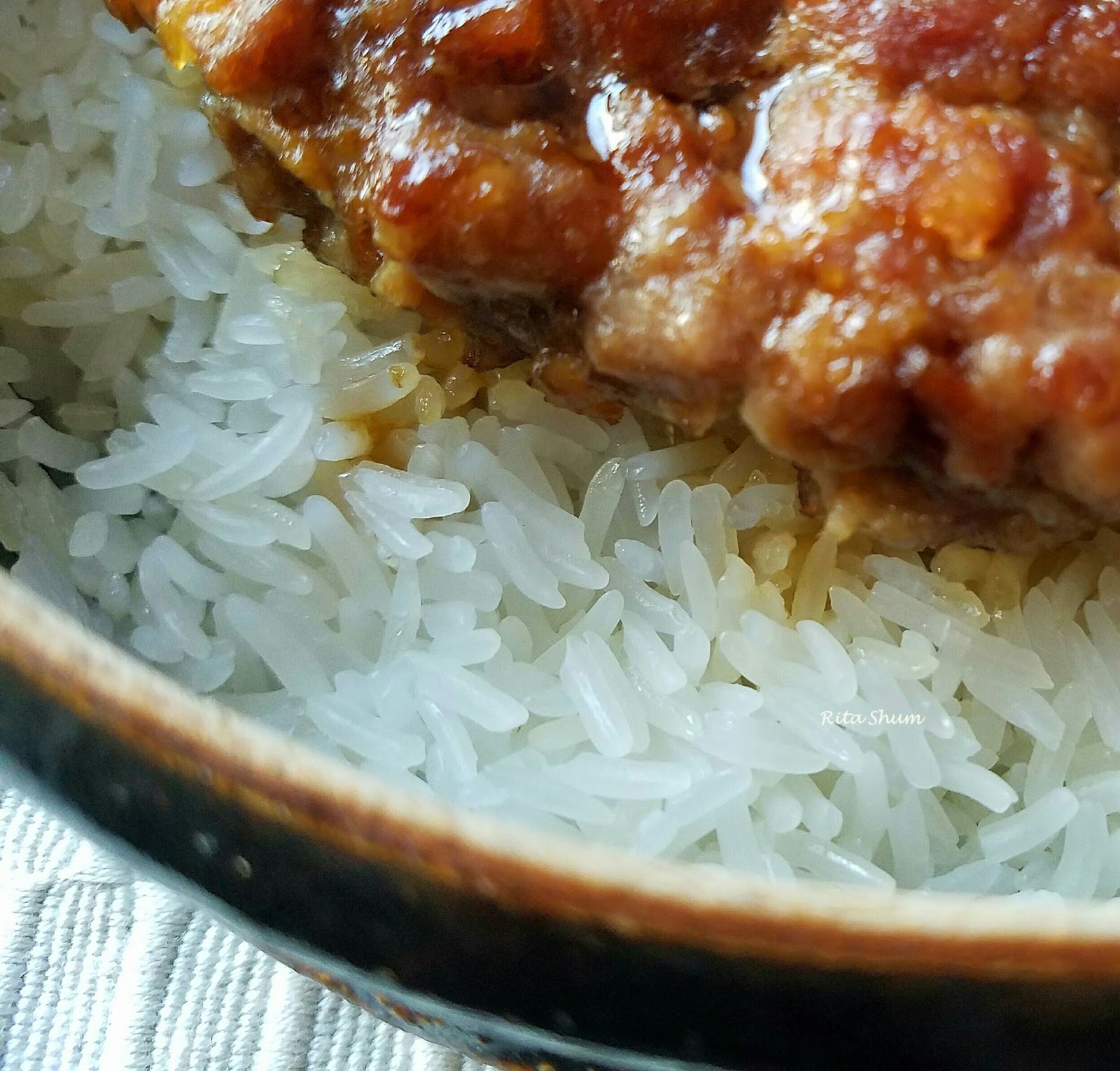 一口好吃的蒸飯 A mouthful of delicious steamed rice ~ Rita Shum