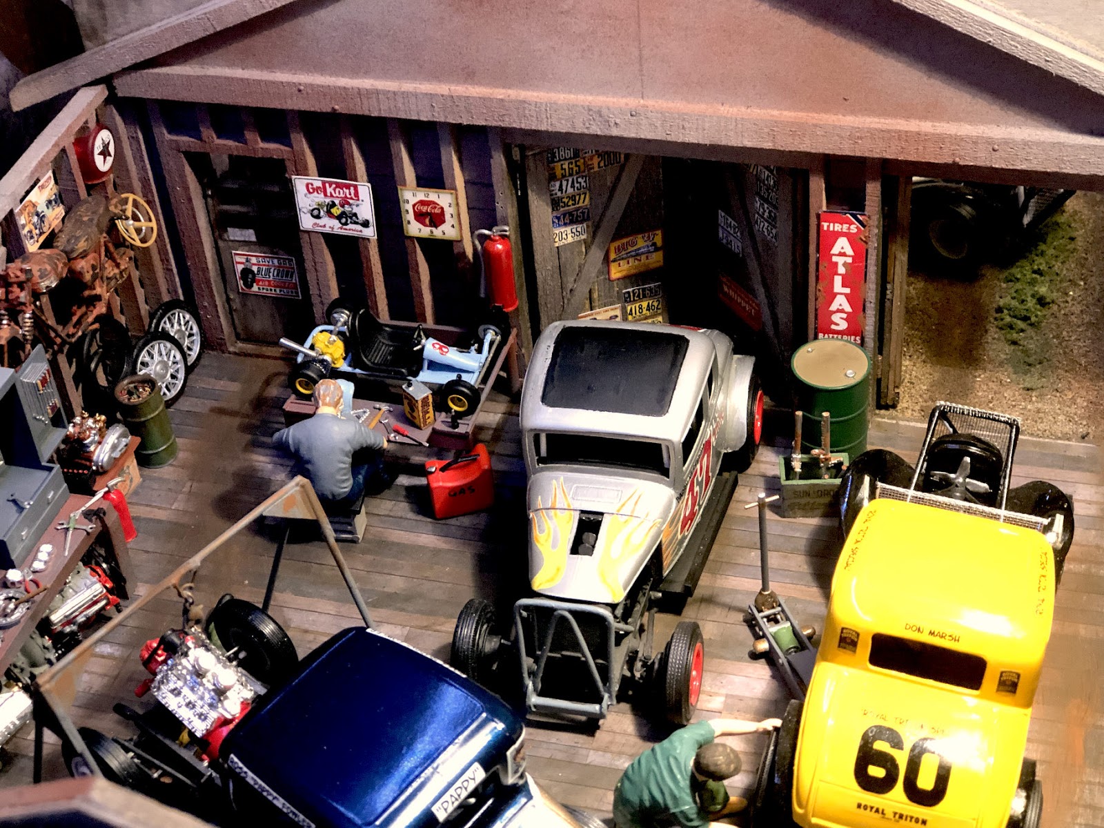 HOT RODS and JALOPIES: Winter 2020 Self Isolation 1:25 Scale Diorama ...