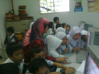 Galeri Gambar ~ Laman Peribahasa