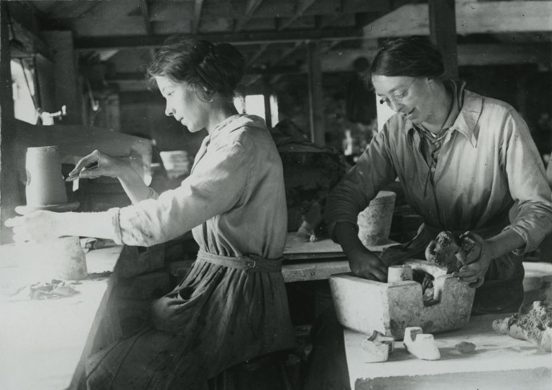 25 Amazing Photos Show British Women’s Work During WWI ~ Vintage Everyday
