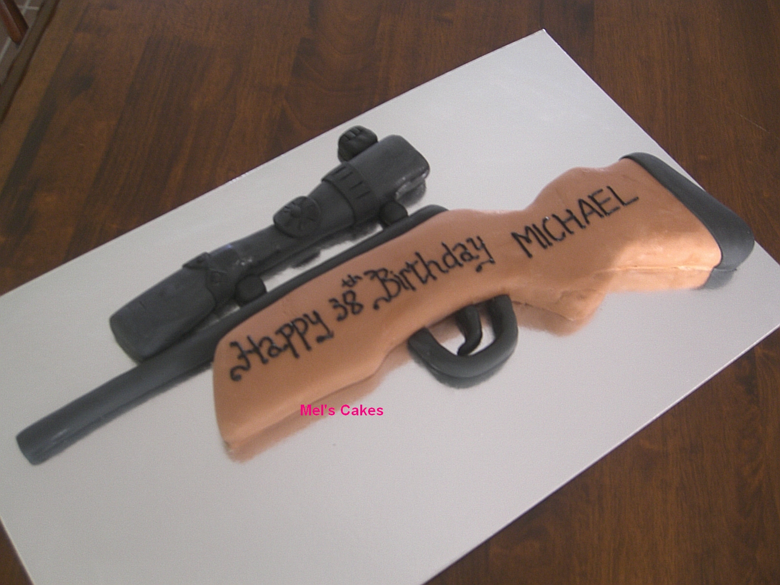 Welcome to Mel's Cakes: Rifle Cake ( Sculpted Cake )