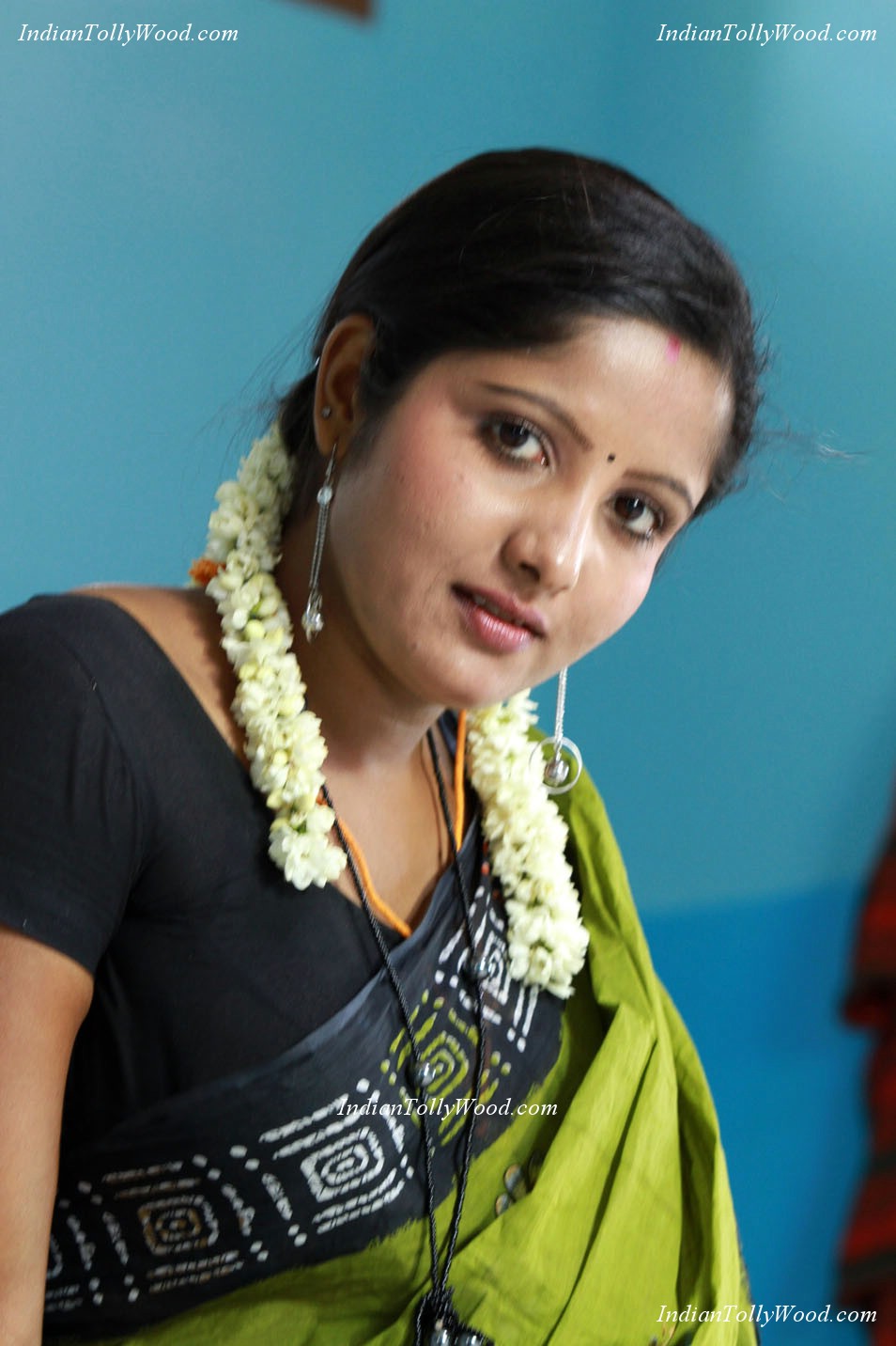 Sumitha Hot Photos Songs By Lyrics