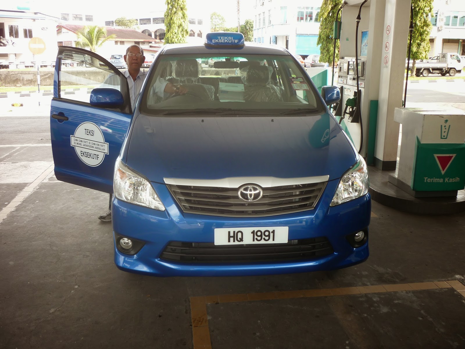 Taxi Kuching : May 2014