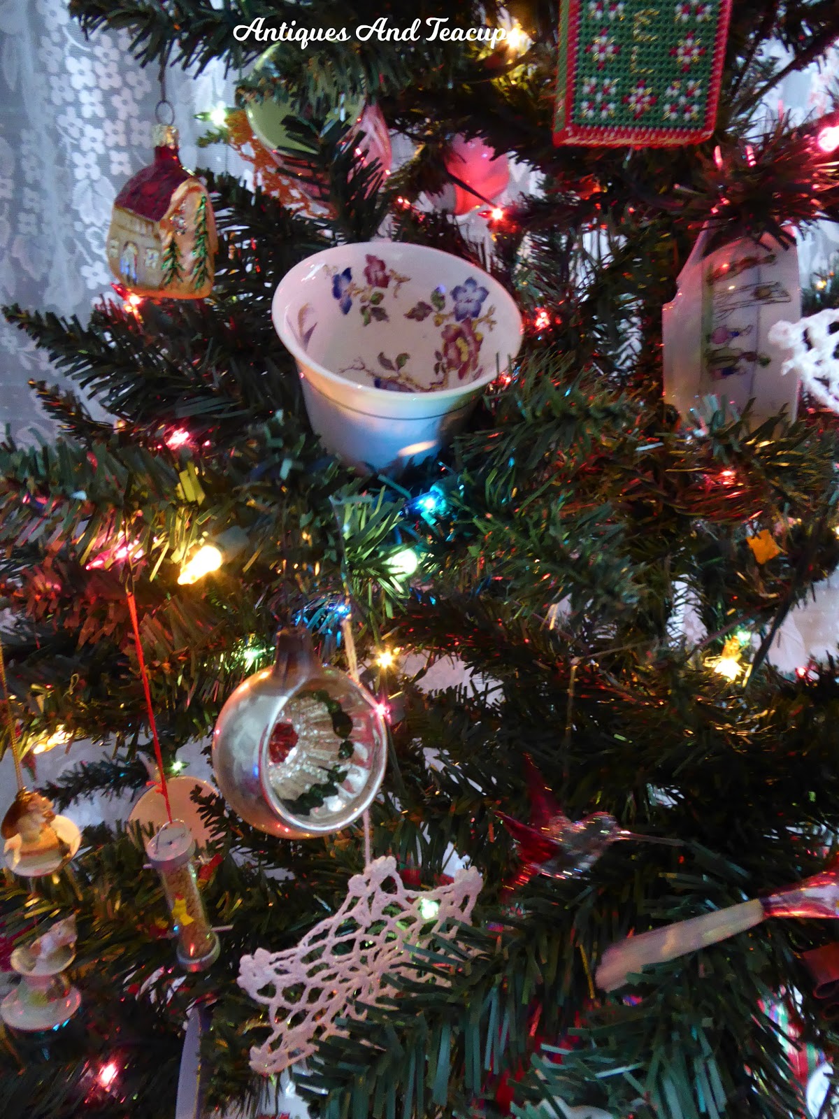 Antiques And Teacups: It's Beginning To Look A Lot Like Christmas ... Antiques And Teacups: It's Beginning To Look A Lot Like Christmas ...