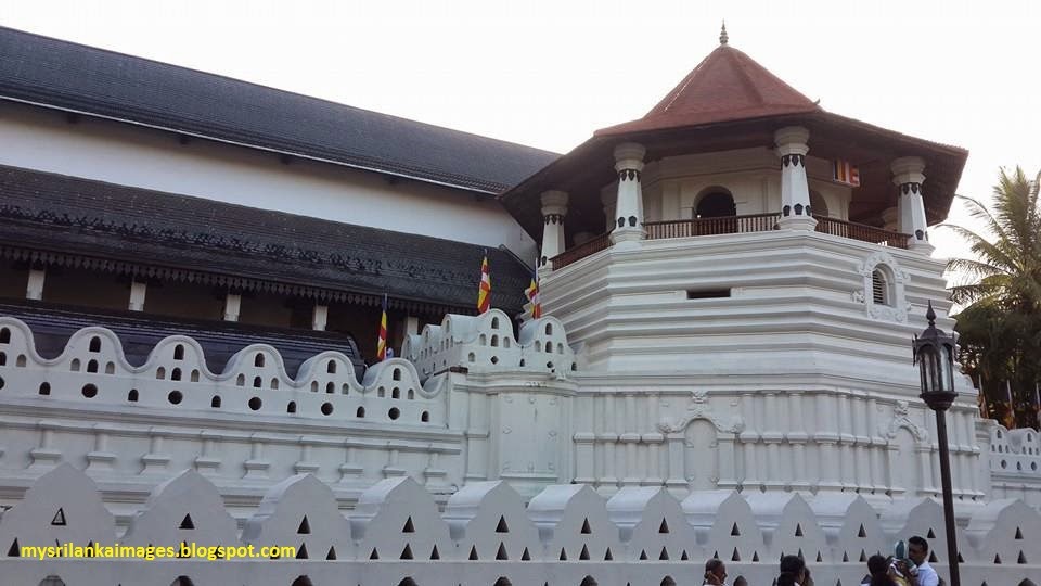 Images of Sri Lanka: Paththirippuwa and Hewisi Mandapaya of Temple of ...