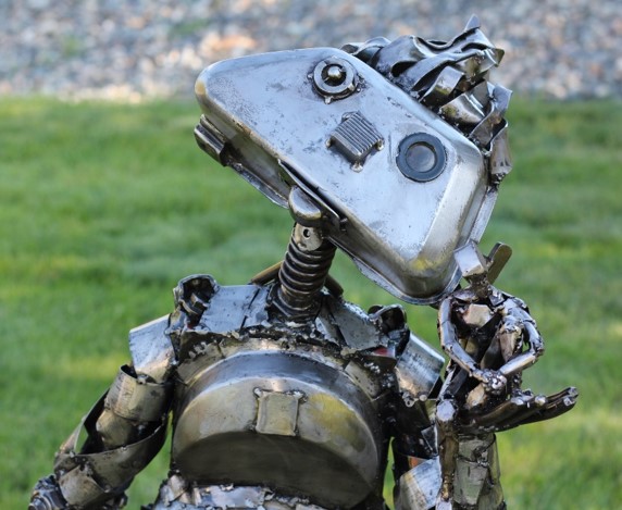 Sculptures by Nathan Robles: Robotic Figures