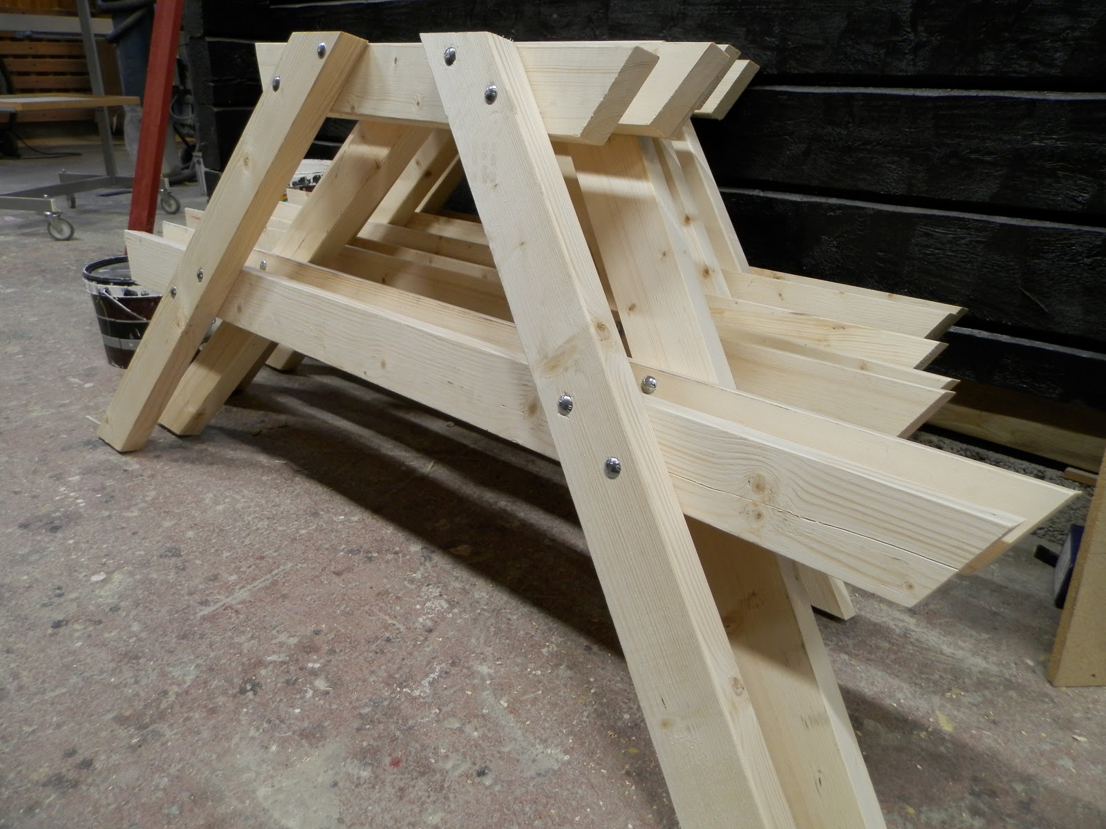 Bänkbord ritning - Vikvägg