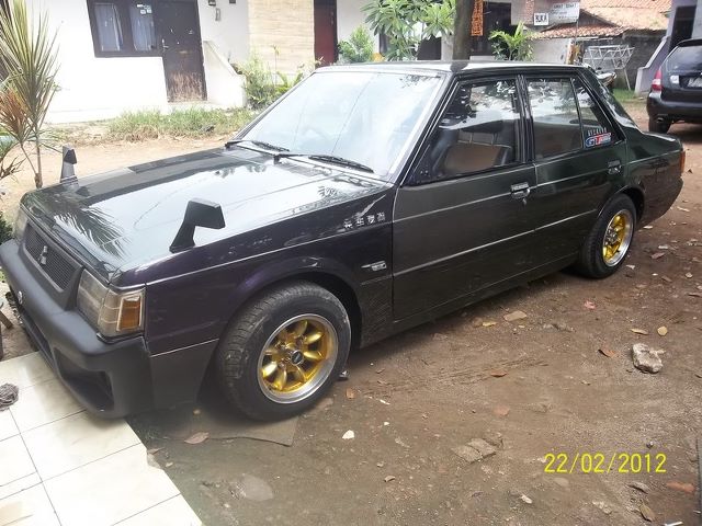 Everything about car: Antik dan Keren si Mitsubishi Lancer SL