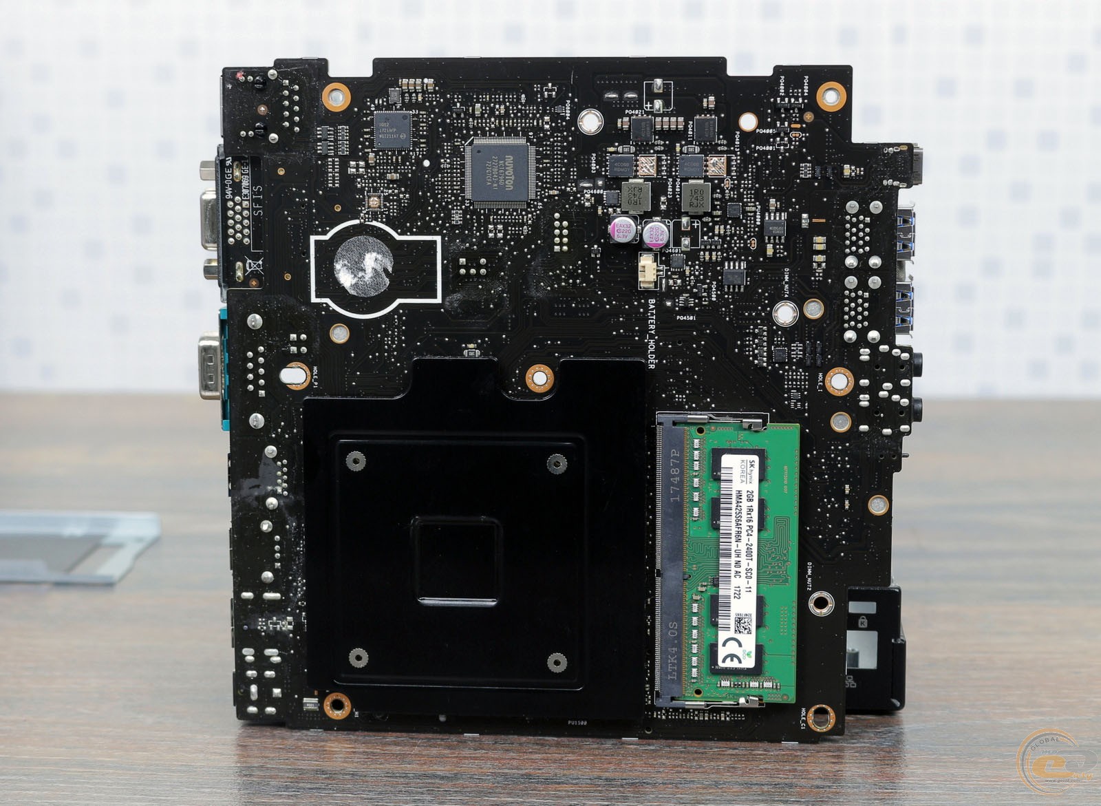 FanlessTech: Revamped ASUS PB40