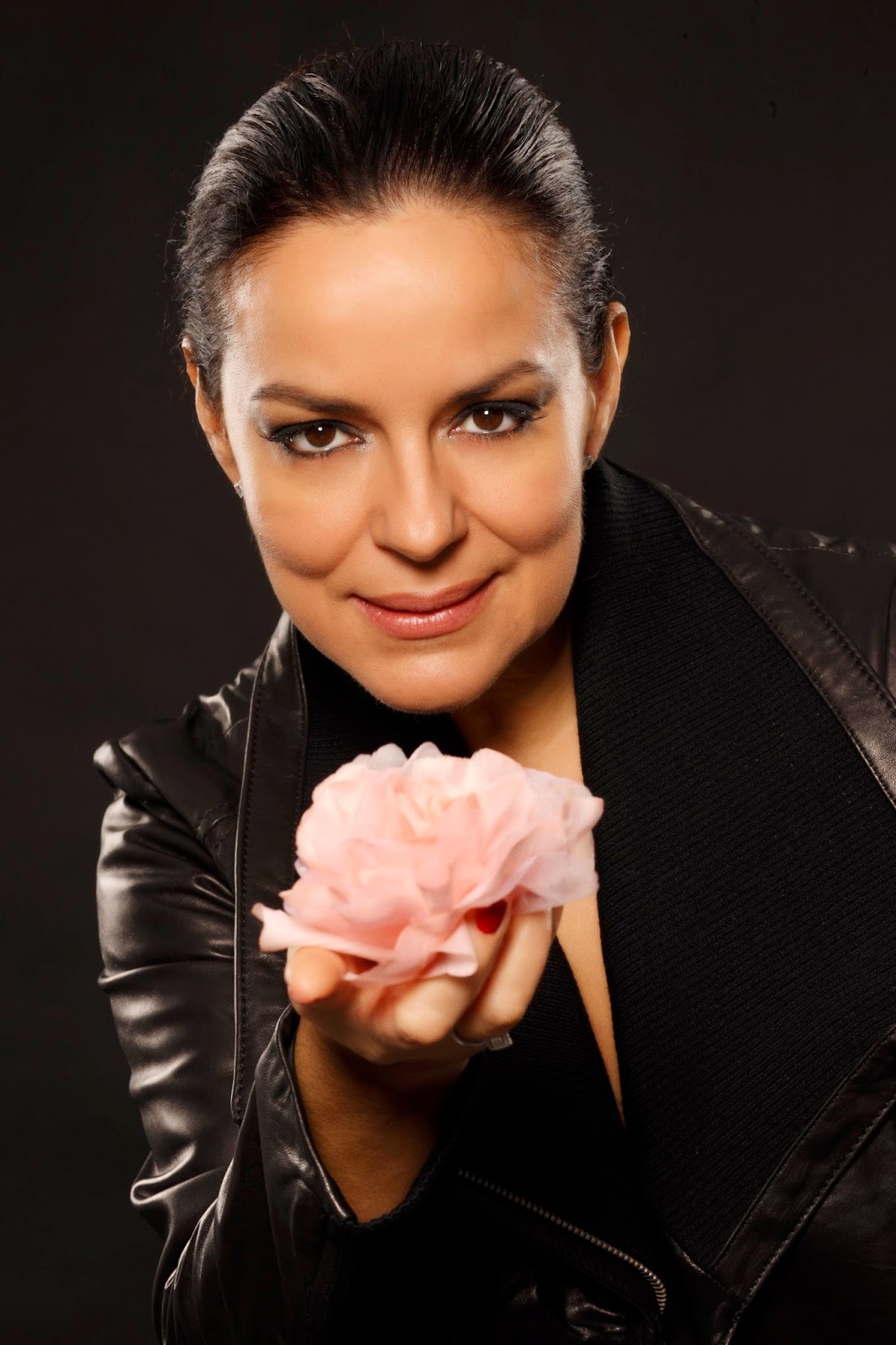 MusicaProgetto: Nancy Fabiola Herrera debutta Dalila in Europa