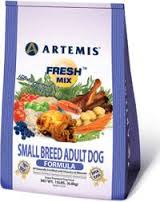 Cestování se psem: 10 důvodů proč vybrat granule pro psy Artemis