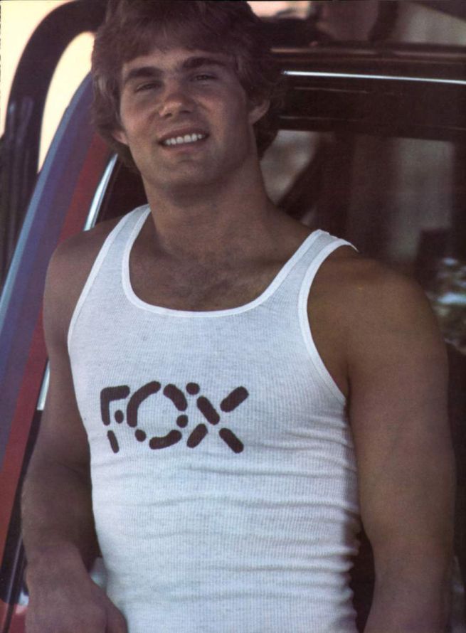 Favorite Hunks & Other Things: Friday, October 1, 2021