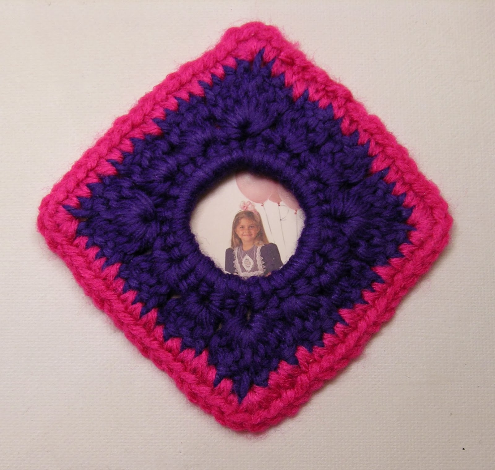 ReciprocityCrafts: Crochet Milk Jug Bottle Ring Frame Free Pattern