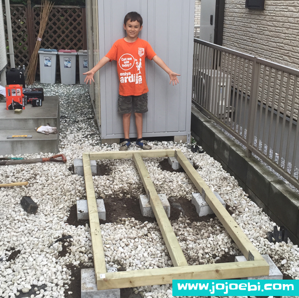 jojoebi designs: Build your own den part 3