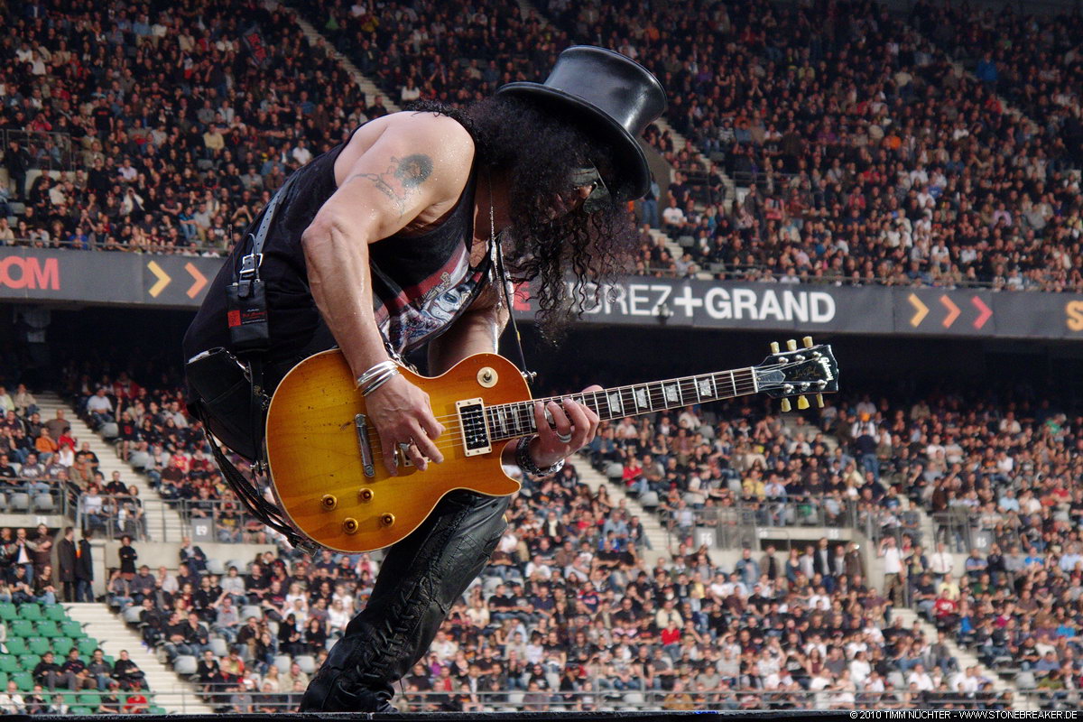 RADIO ROCK DO JUMA: ...............SLASH...............*****