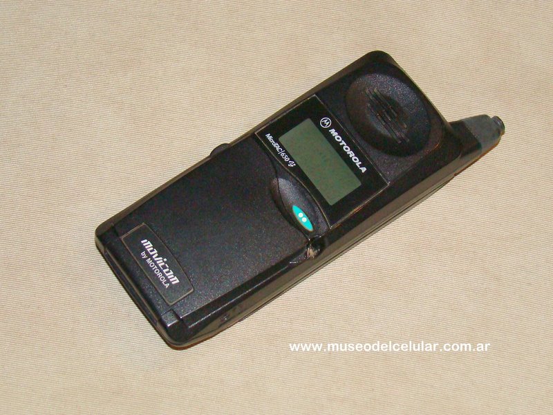 museo del celular: #221 Motorola MicroTac 650 E