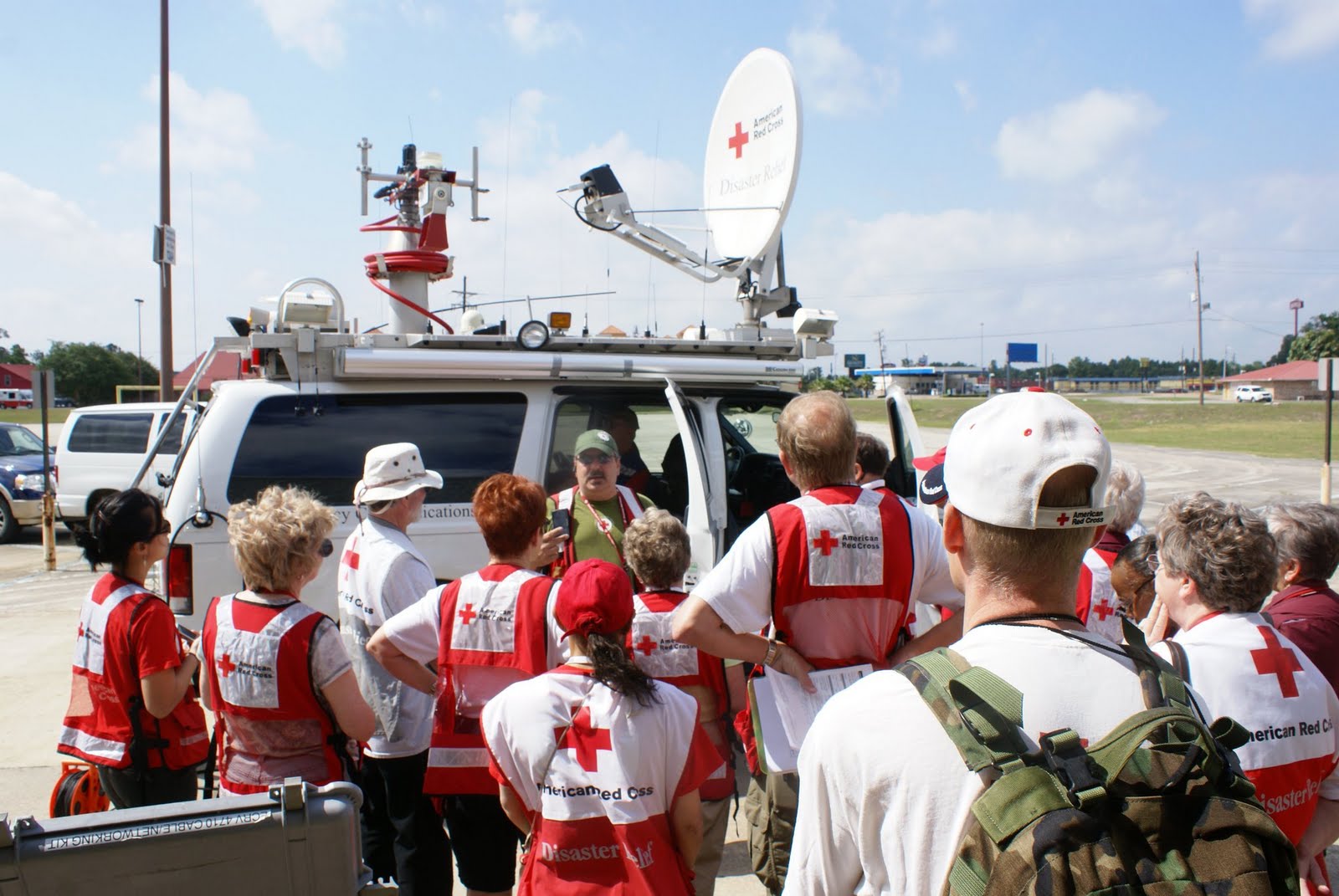 American Red Cross Louisville Area Chapter Blog: Red Cross "Ham" Radio ...