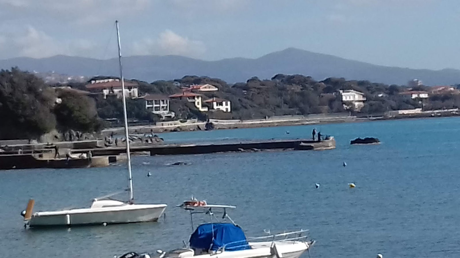Un FARR 640 nella baia di Castiglioncello ~ Terraferma Sailors