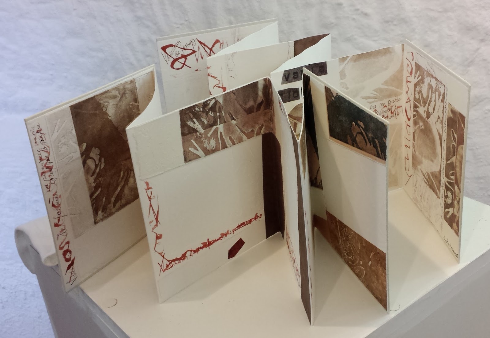 Luis Izquierdo García. Artist's Books: Mirtya Huizzi. Libros de artista ...