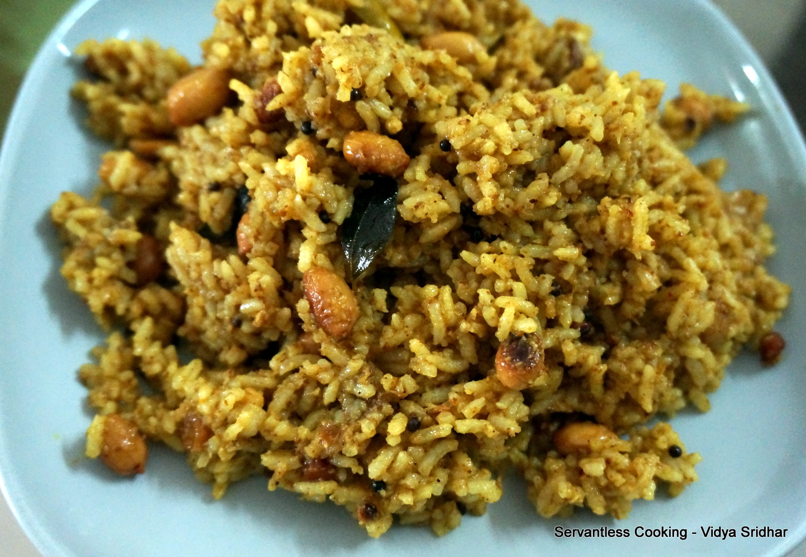 Servantless cooking : Tamarind Rice (Classic Iyengar style)