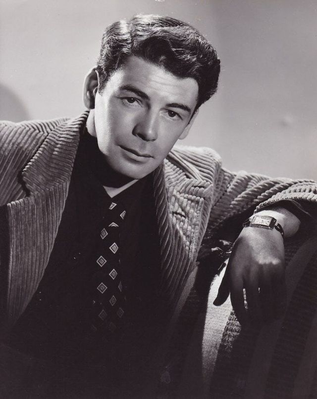 Paul Muni: The Most Prestigious Actor at the Warner Bros. Studio During ...