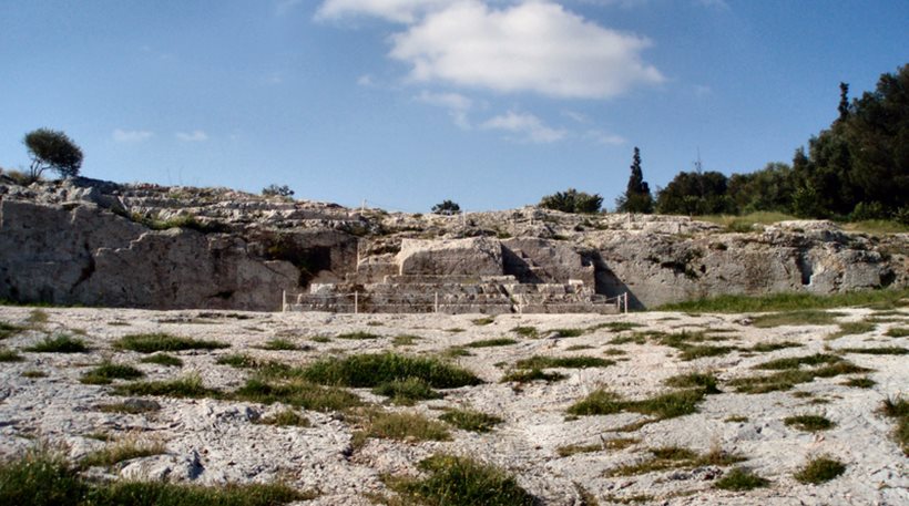 ΠΡΟΔΟΤΙΚΗ ΑΠΟΦΑΣΗ ΑΠΟ ΤΟ ΣτΕ: ΕΛΕΥΘΕΡΟΙ ΟΙ ΝΥΧΤΕΡΙΝΟΙ ΠΕΡΙΠΑΤΟΙ ΣΤΟΥ ...